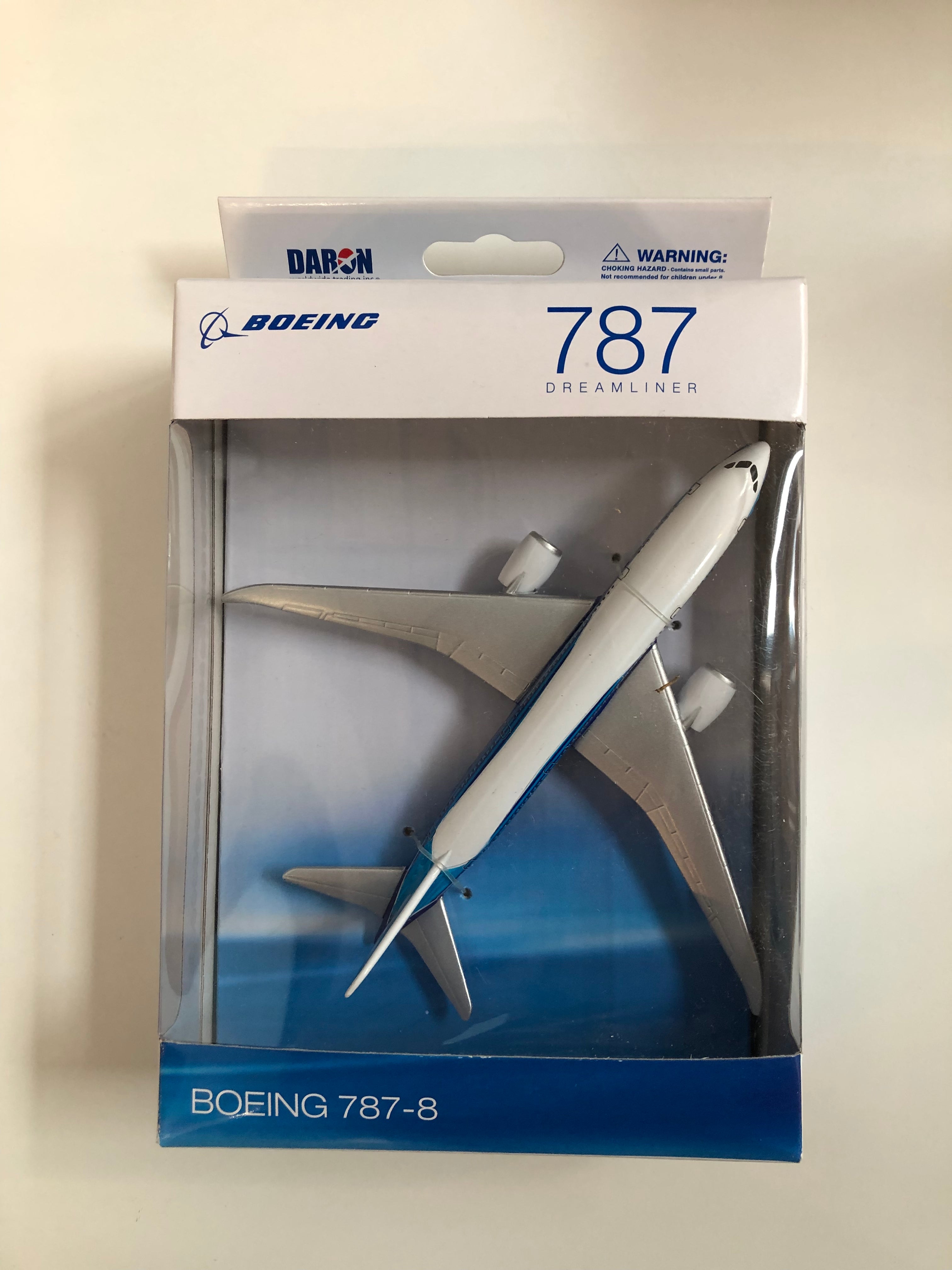Daron Realtoy 1:425 Boeing 787-8 Dreamliner Single Plane (House Colors ...
